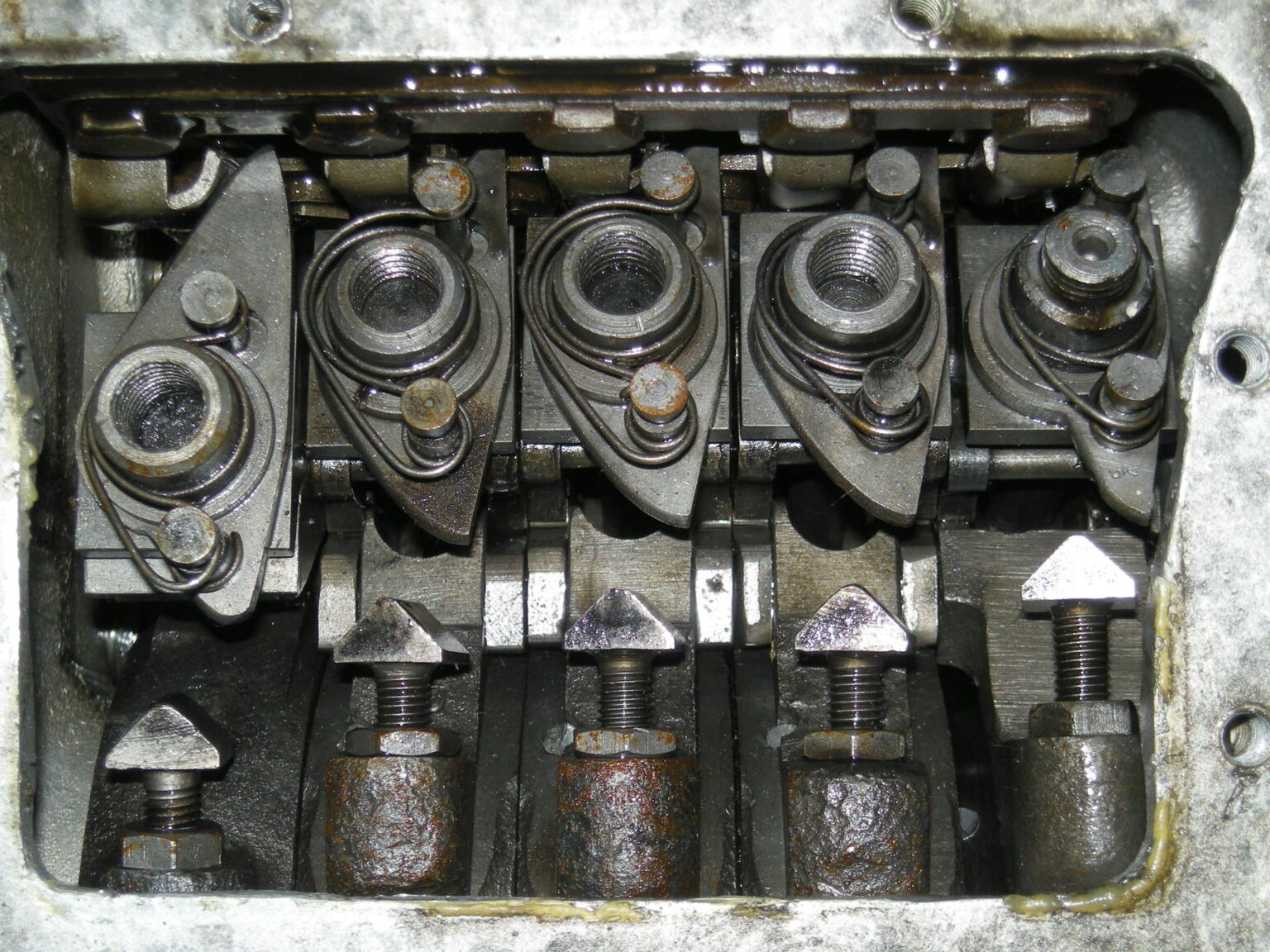 過去作業例：Preselector Gearbox O/H - SCUDERIA BRESCIA｜株式会社ブレシア