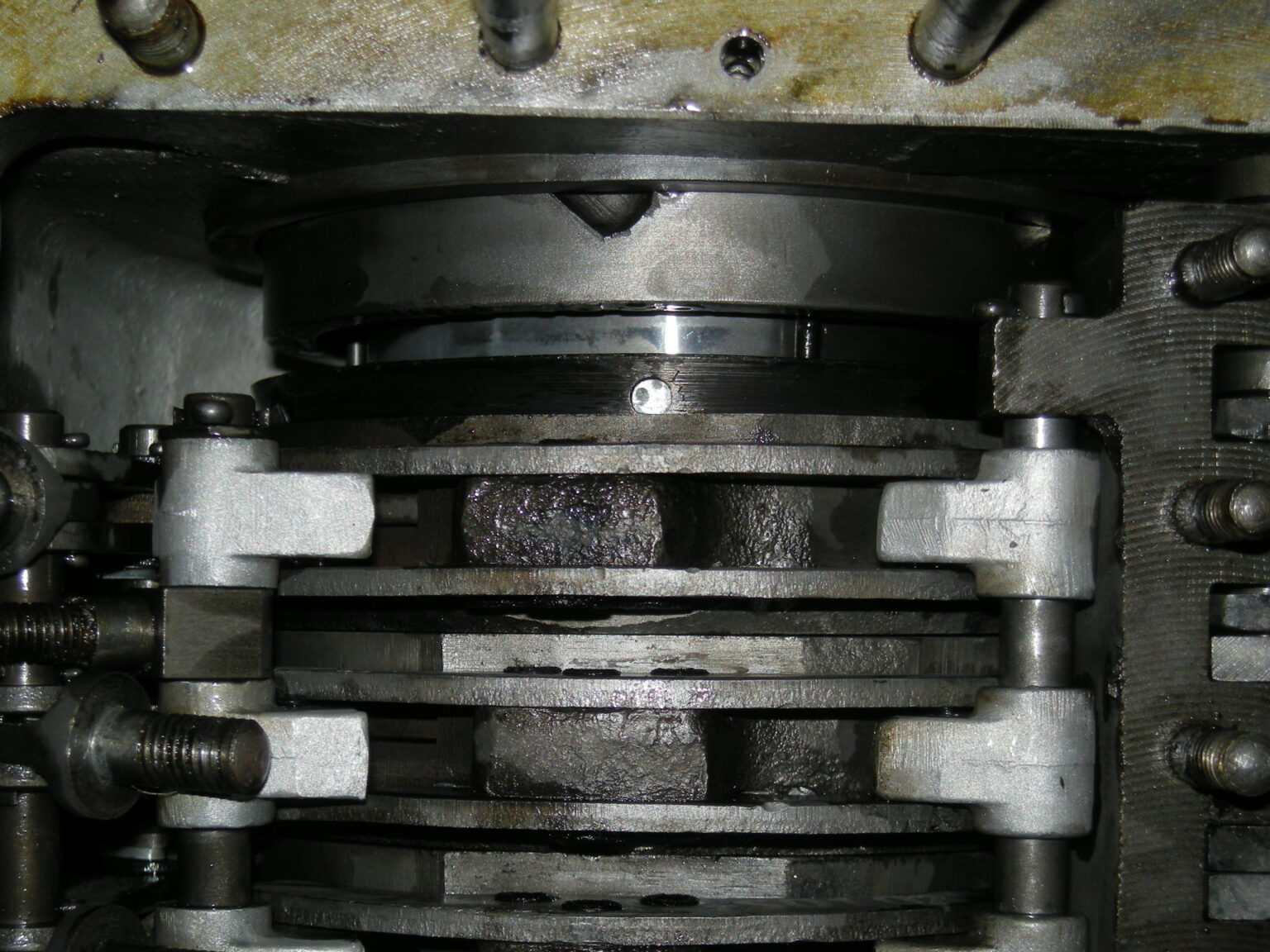 過去作業例：Preselector Gearbox O/H - SCUDERIA BRESCIA｜株式会社ブレシア